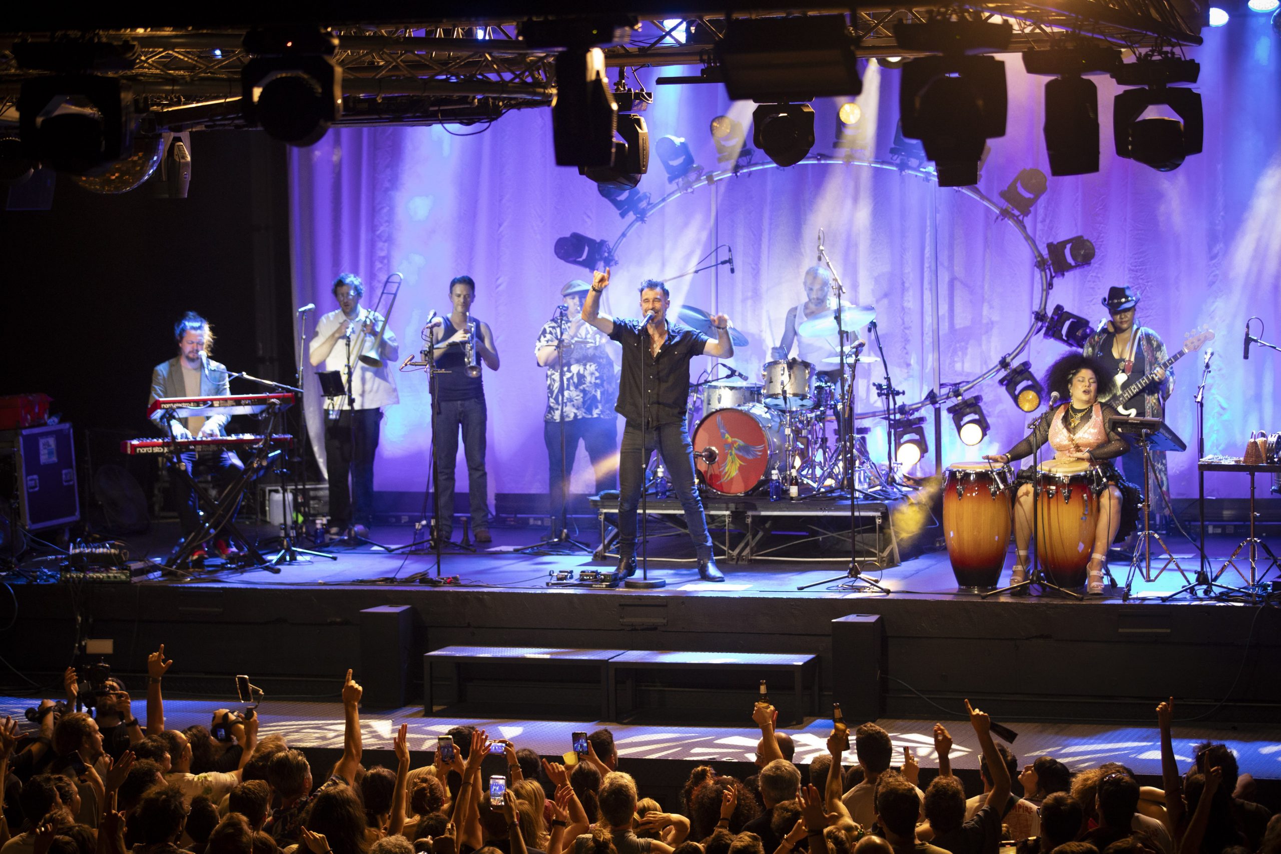 The Cat Empire convierte la Industrial Copera en una fiesta de ritmos y ...